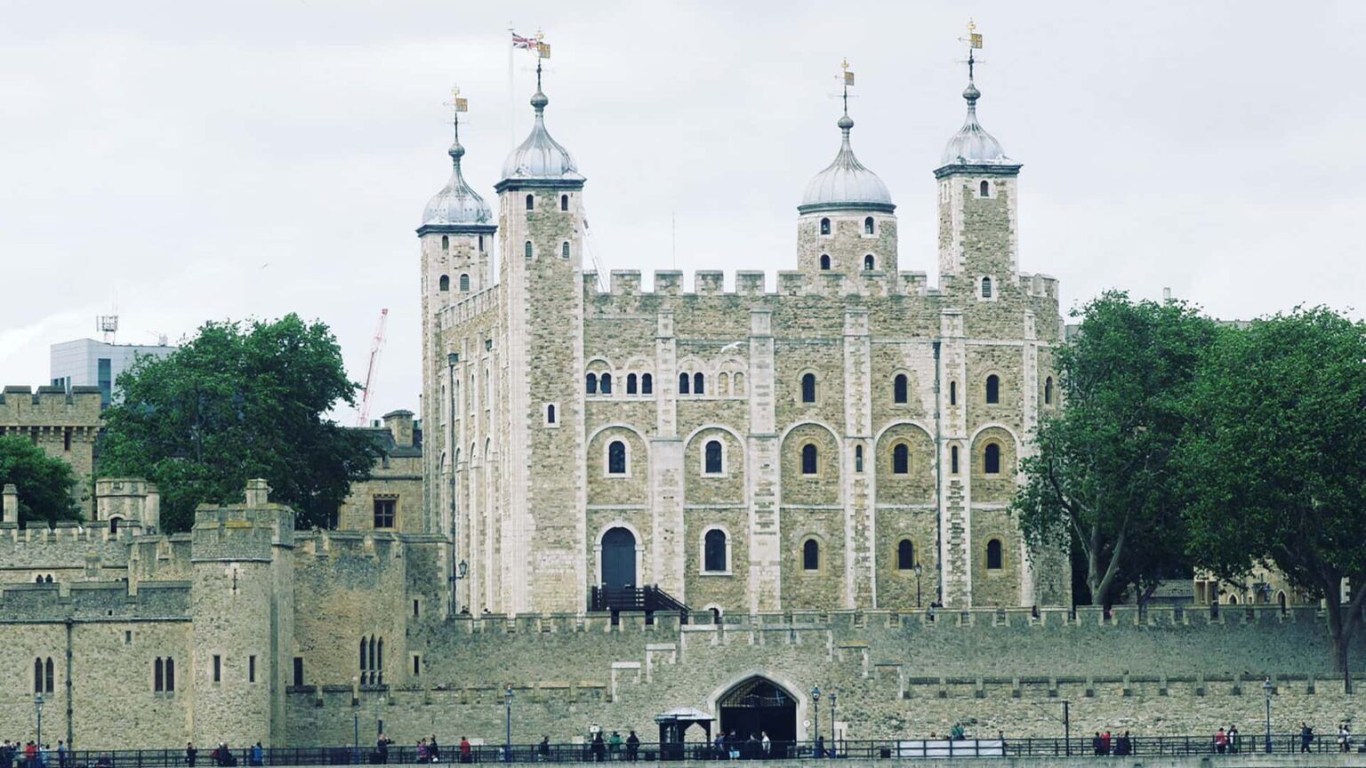 Everything you need to know about the Tower of London - Let Me Show You ...