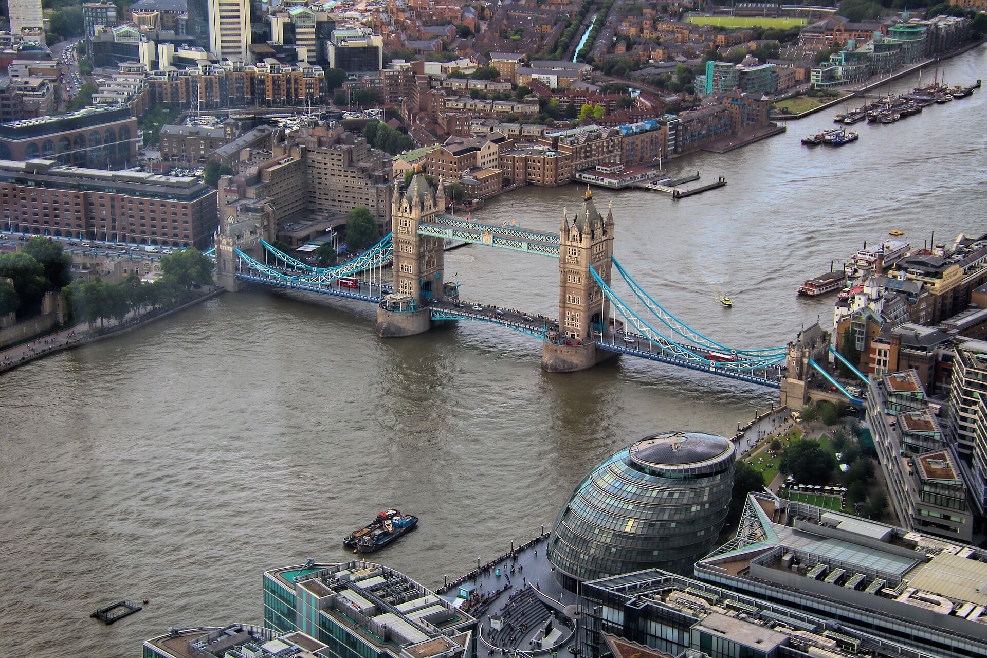 Everything you need to know about Tower Bridge - Let Me Show You London